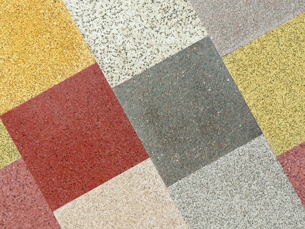 Fabricante de baldosas granalladas para exterior. Terrazos Fortuna